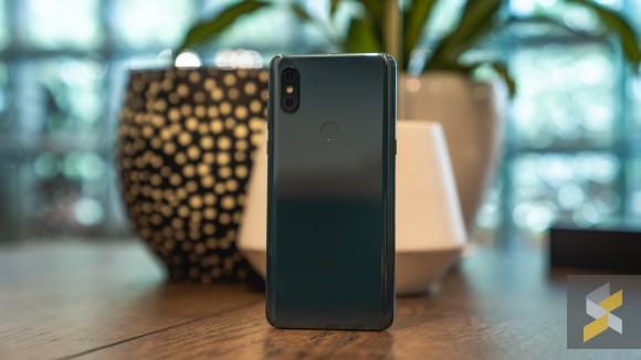 Xiaomi Mi MIX 3 hands-on: The magic is back | SoyaCincau.com